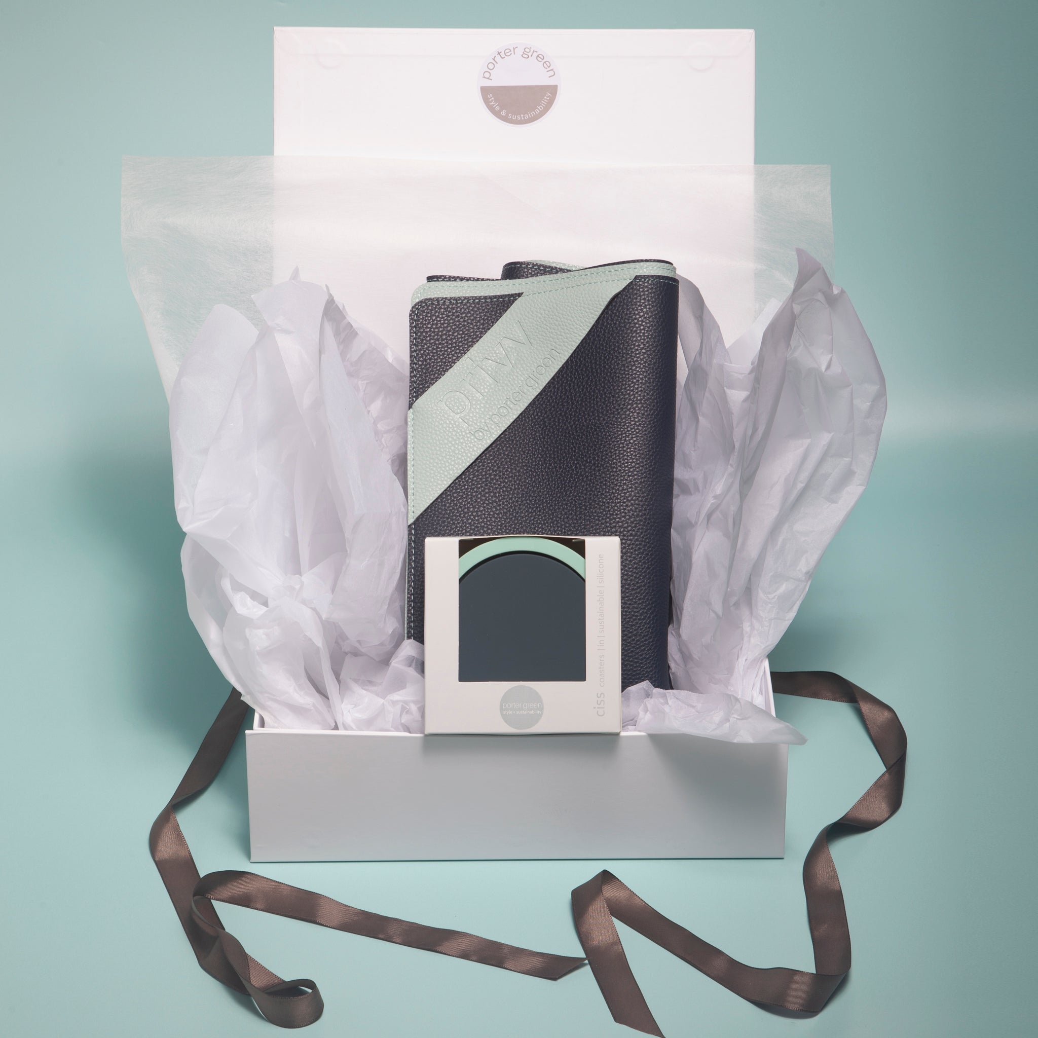 ciss & privv – porter green | style + sustainability